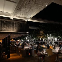 WATR AT THE 1 ROOFTOP - Updated December 2025 - 1143 Photos & 596 ...