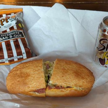 THE URBAN DELI - Updated August 2024 - 239 Photos & 152 Reviews - 7111 ...