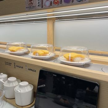 UZU REVOLVING SUSHI - Updated February 2025 - 409 Photos & 198 Reviews ...