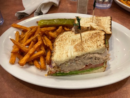 THE RIVERDALE DINER - 63 Photos & 160 Reviews - 521 River Rd, Shelton ...