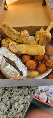 PETE’S FISH BOX - Updated January 2026 - 13 Photos - 116 W 1st St ...