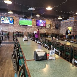 LAMPPOST PIZZA - Updated July 2025 - 171 Photos & 345 Reviews - 1141 ...