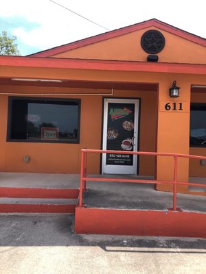 AJILLOS - Updated December 2025 - 44 Photos & 69 Reviews - 611 E De La ...