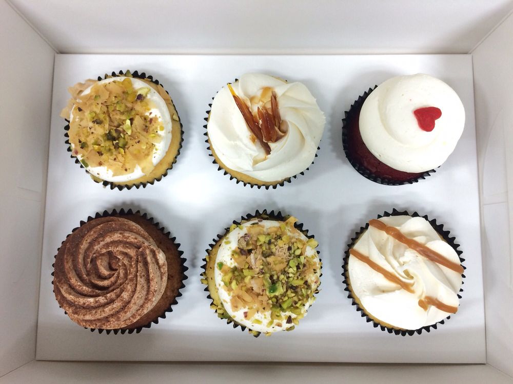 FLUFF BAKERY - Updated June 2025 - 28 Photos - 4 Jalan Pisang ...