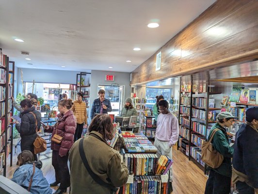 HEARTLEAF BOOKS - Updated November 2025 - 22 Photos & 10 Reviews - 374 ...