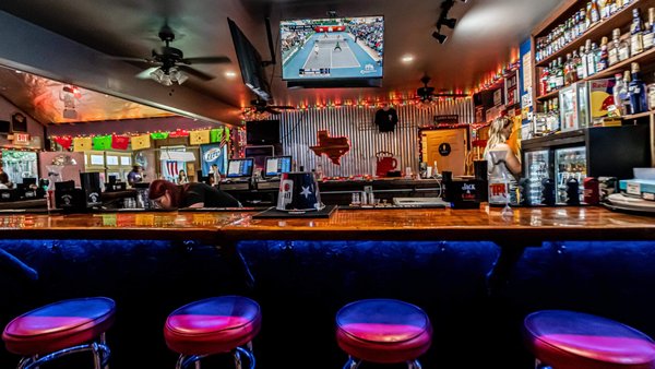 SOUTHLAND BAR & GRILL - Updated February 2025 - 41 Photos & 30 Reviews ...