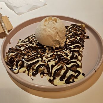 COCOMELT - Updated February 2025 - 52 Photos & 19 Reviews - 527 E ...