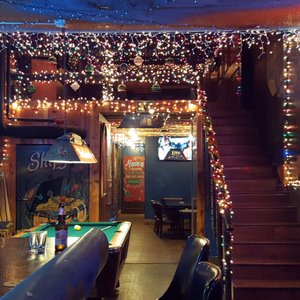 SHIPS LOUNGE - 134 Photos & 93 Reviews - Dive Bars - 1613 Greenville ...