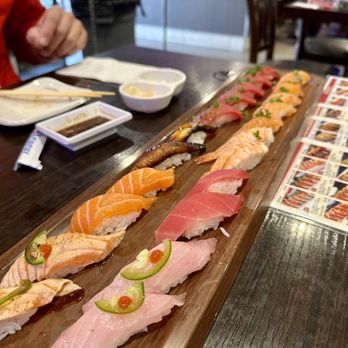 SHOW SUSHI - Updated April 2025 - 4273 Photos & 2793 Reviews - 957 W ...
