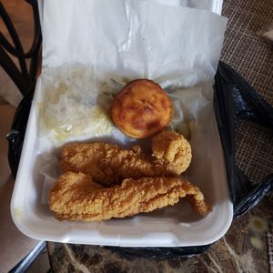 SOUTHERN HANDS HOME STYLE COOKING - Updated June 2025 - 15 Photos & 27 ...