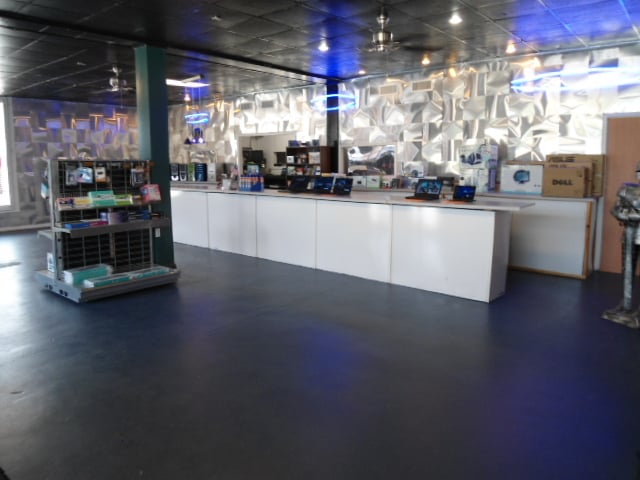 DISCOUNT COMPUTER OUTLET - Updated December 2025 - 3101 Norwich St ...