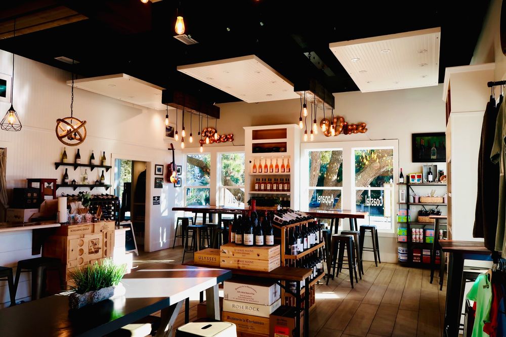 COASTSIDE - Updated March 2025 - 133 Photos & 21 Reviews - 5221 E ...