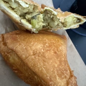 BOMBAY EXPRESS - Updated December 2025 - 233 Photos & 410 Reviews ...