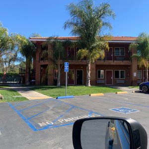 EVERHOME SUITES - Updated August 2025 - 15 Photos - 27165 Madison Ave ...