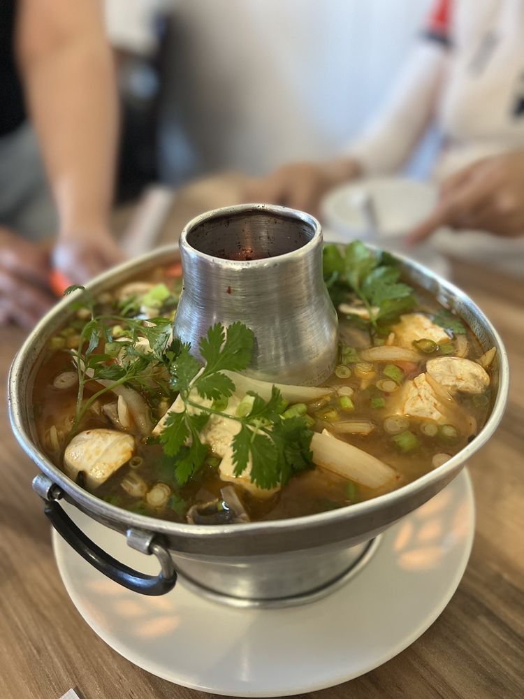 THAI PLATE - Updated December 2025 - 390 Photos & 498 Reviews - 145 N ...