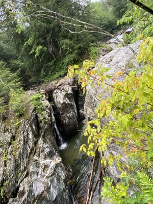 HUNTINGTON GORGE - Updated July 2025 - 13 Photos - Huntington, Vermont ...