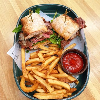 RAMSAY’S KITCHEN - Updated August 2024 - 863 Photos & 397 Reviews - 39 ...