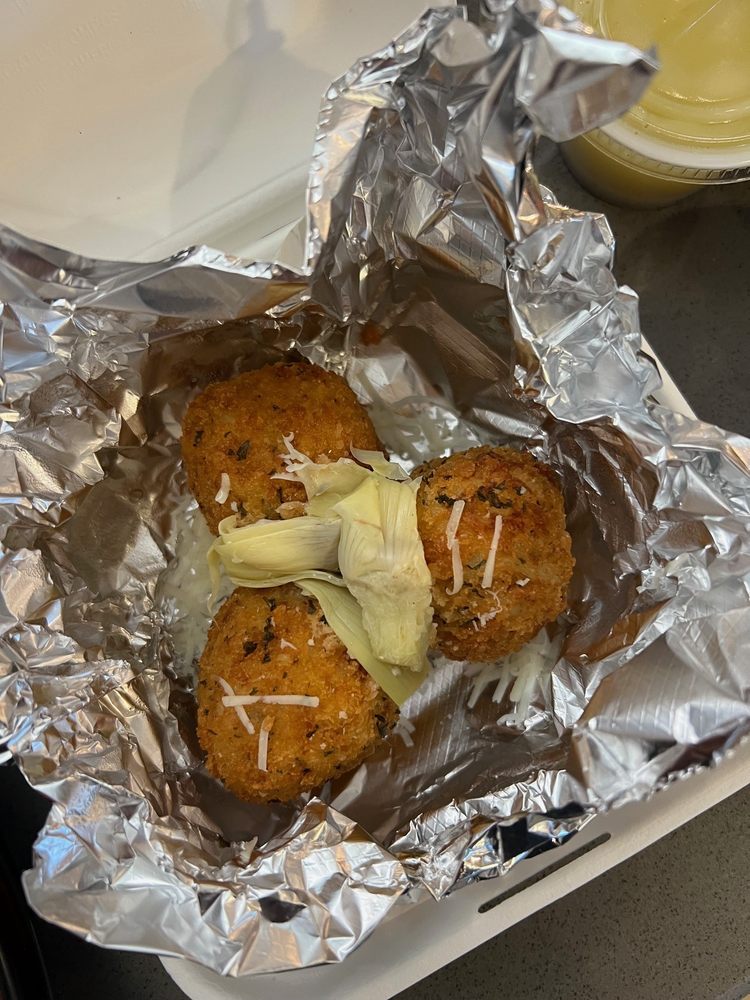 BLUE PAN PIZZA - Updated July 2024 - 39 Photos & 38 Reviews - 17525 S ...