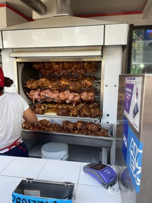 EL PECHUGÓN ROSTICERIA - Updated September 2025 - 39 Photos & 26 ...