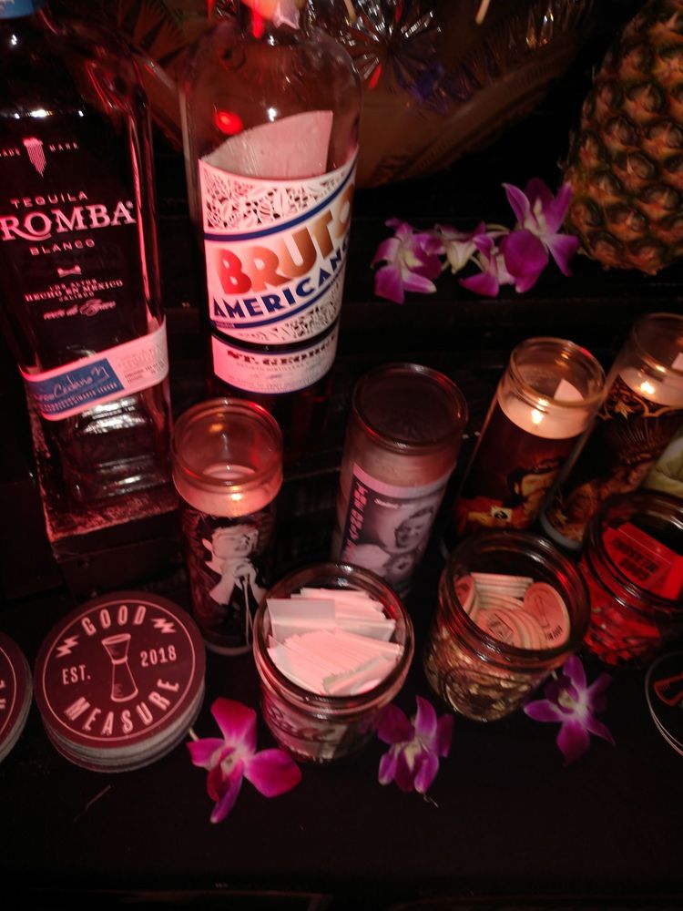 THE HEAVY FEATHER - 70 Photos & 75 Reviews - 2357 North Milwaukee Ave ...