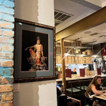 LIN ASIAN BAR AND DIM SUM - Updated January 2025 - 2713 Photos & 1211 ...