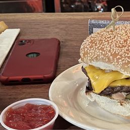 E’S BAR - Updated December 2025 - 403 Photos & 433 Reviews - 511 ...