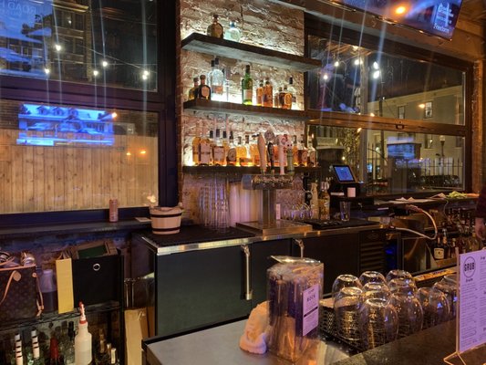 THE WELL - 29 Photos & 13 Reviews - 8 W 7th St, Covington, Kentucky ...