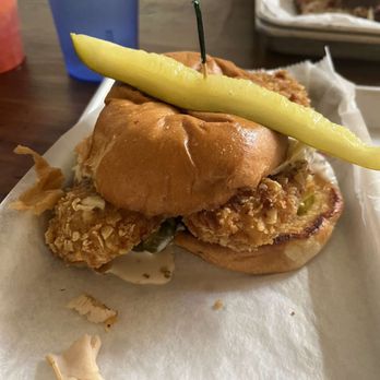 THE TOASTED PICKLE - Updated June 2024 - 59 Photos & 73 Reviews - 17 ...