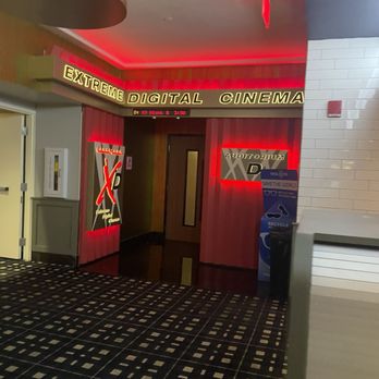 CINEMARK PALACE 20 AND XD - Updated August 2025 - 392 Photos & 341 ...