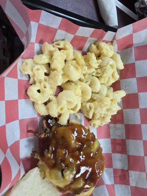 PAPPYS Q - Updated December 2025 - 35 N Main St, Jacobus, Pennsylvania ...