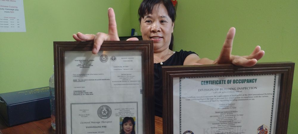 FOOTY ROOTY - Updated December 2025 - 19 Photos & 29 Reviews - 117 W ...