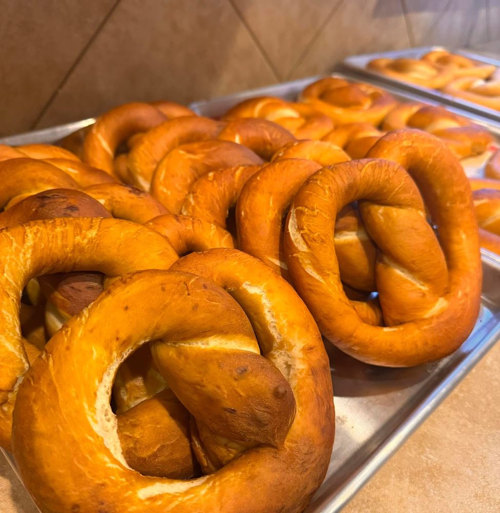 CRUMB & GET IT - Updated August 2025 - 11 Photos - Clackamas , Oregon ...