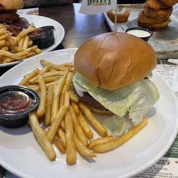 DUFFY’S SPORTS GRILL - Updated November 2024 - 650 Photos & 654 Reviews ...