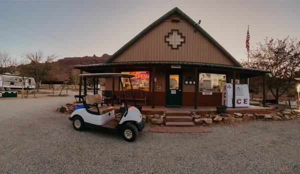 MOAB RIM RV CAMPARK - Updated December 2025 - 19 Photos & 56 Reviews ...