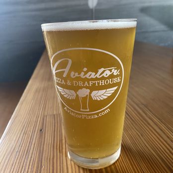 AVIATOR PIZZA & DRAFTHOUSE - Updated June 2025 - 180 Photos & 242 ...