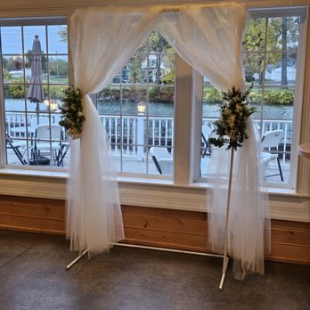 THE HARBOR HOUSE - Updated January 2026 - 369 Sweeney St, North ...