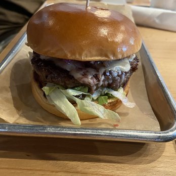 5280 BURGER AND TAPHOUSE - Updated August 2024 - 255 Photos & 229 ...