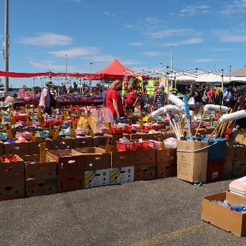 THE NEW MEADOWLANDS MARKET - Updated January 2026 - 120 Photos & 58 ...