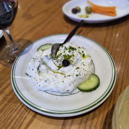 LEMONIA - Updated December 2025 - 90 Photos & 114 Reviews - 89 Regents ...