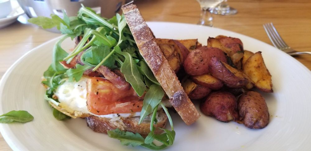 NORTH 26 RESTAURANT AND BAR - 178 Photos & 209 Reviews - 26 North St ...