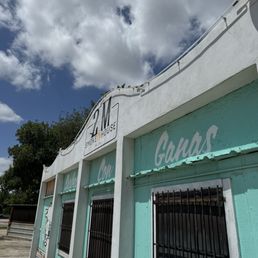 2M SMOKEHOUSE BBQ - Updated October 2025 - 1093 Photos & 686 Reviews ...