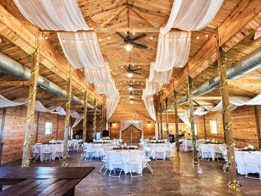 THE OLE OAK BARN - Updated May 2026 - 1155 Holy Trinity Church Rd ...
