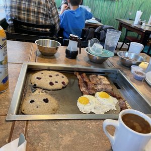 THE PFUNKY GRIDDLE - 352 Photos & 430 Reviews - 2800 Bransford Ave ...