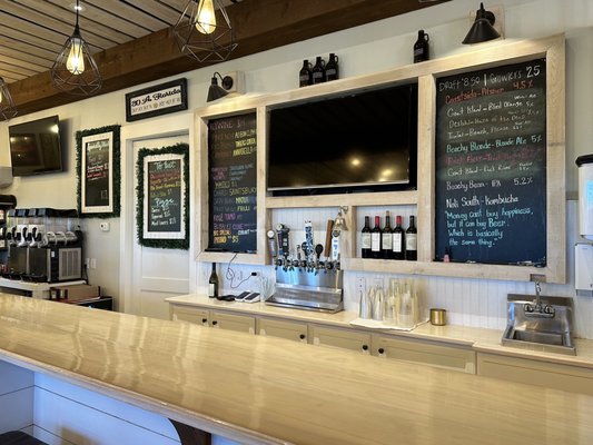 BEACHY BEAN COFFEE CO. - Updated January 2026 - 178 Photos & 132 ...