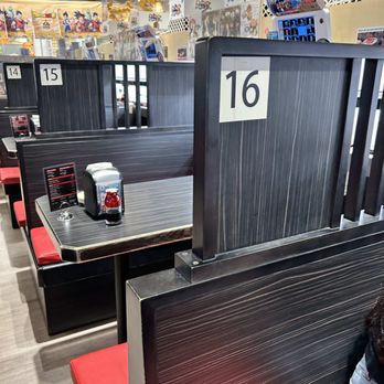 KURA REVOLVING SUSHI BAR - Updated July 2024 - 1140 Photos & 387 ...