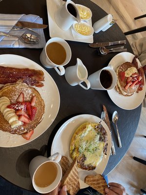 CAFE TEXAN HISTORY MUSEUM & LIBRARY - 18 Photos - 1120 Sam Houston Ave ...