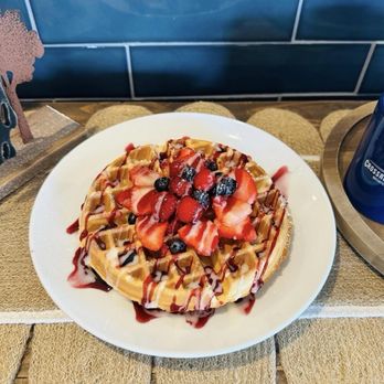 CROSSROADS CAFE - Updated December 2025 - 12 Photos & 14 Reviews - 1014 ...