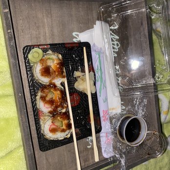 YELLOWFISH SUSHI - Updated December 2024 - 961 Photos & 784 Reviews ...