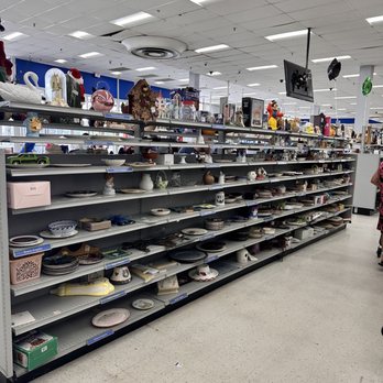 2A THRIFT SUPERSTORE - Updated December 2025 - 157 Photos & 150 Reviews ...