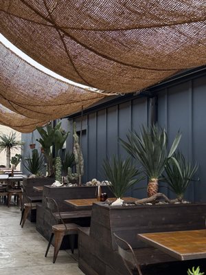 SALTY HORSE - Updated January 2026 - 762 Photos & 309 Reviews - 2246 ...